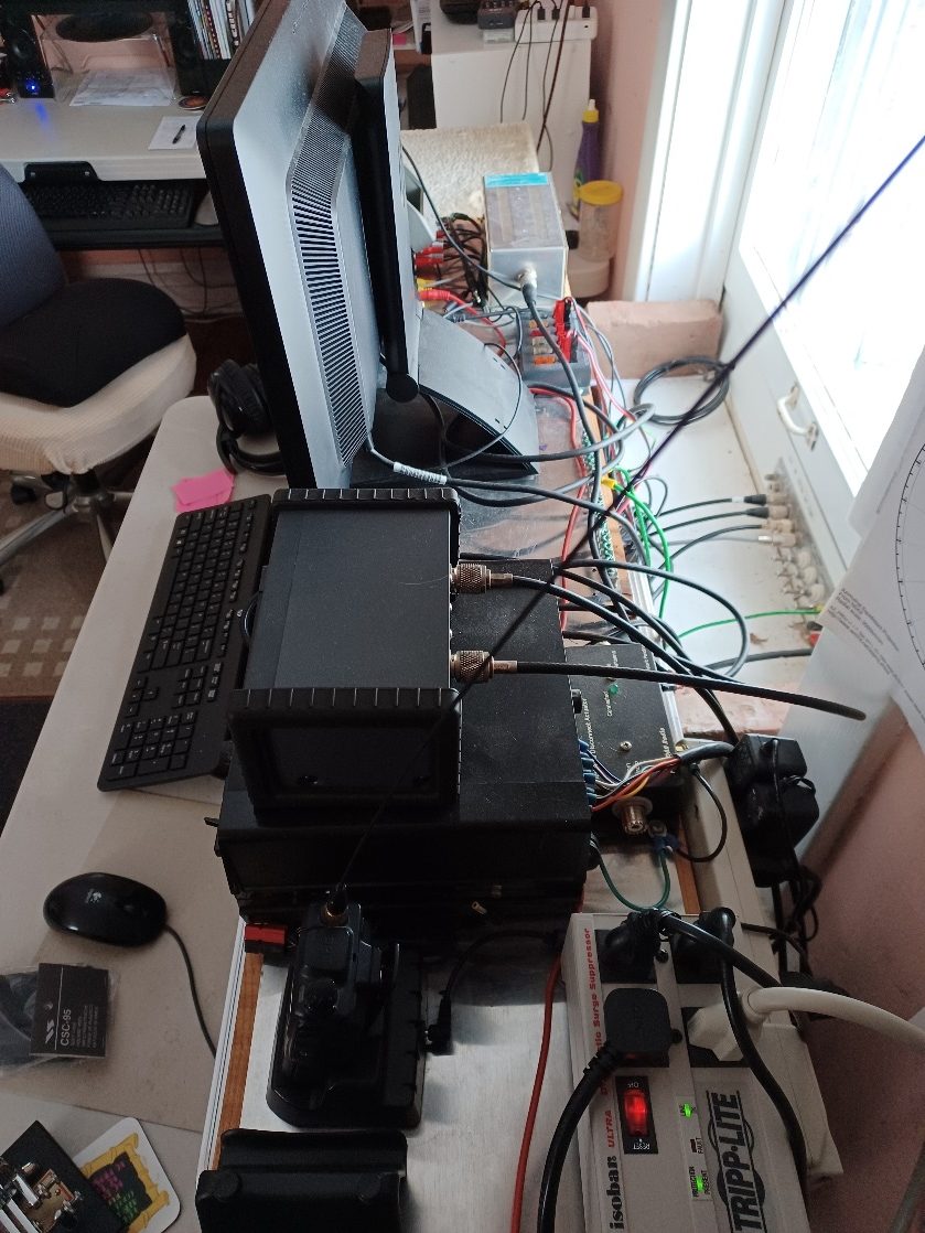 Ham Radio Tech: RF Management & RF Ground Planes